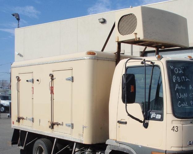 johnson-frp-12-ft-4-door-cold-plate-body3 - Penn Care, Inc.