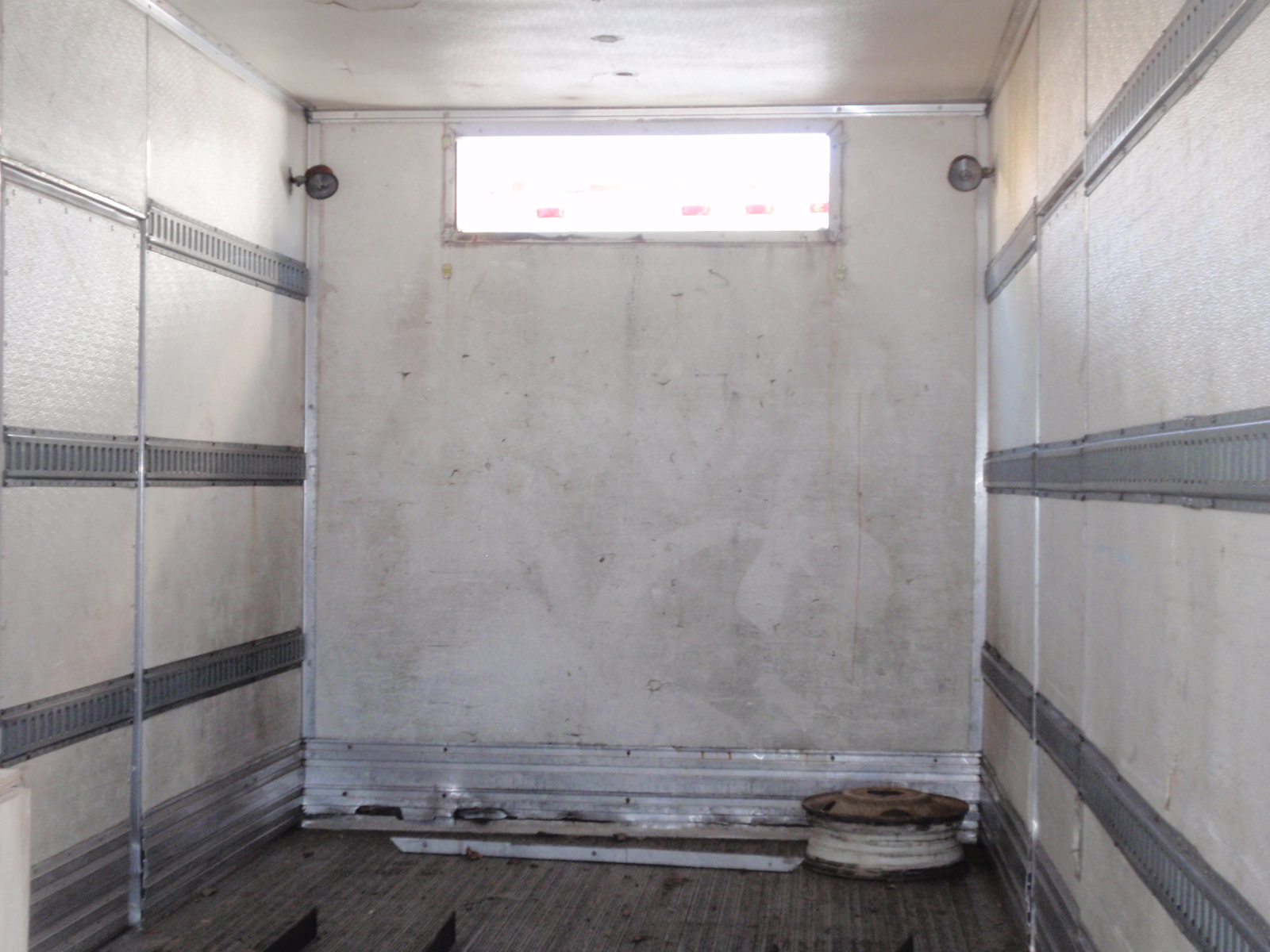 morgan-22-ft-aluminum-refrigerated-body1 - Penn Care, Inc.