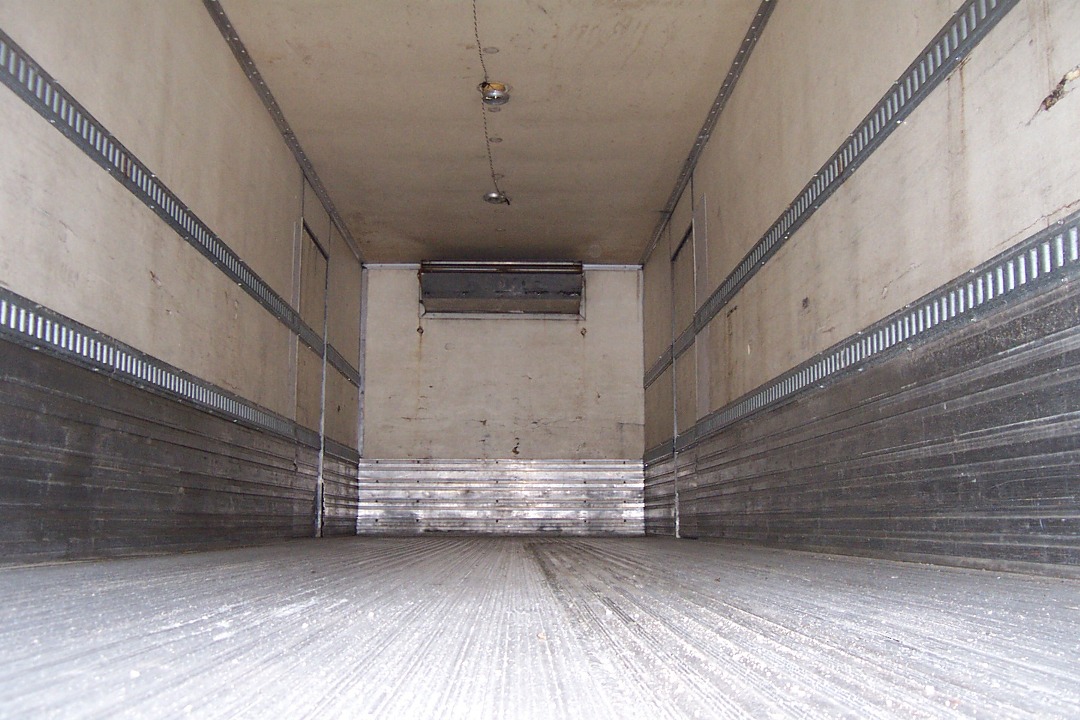 morgan-28ft-aluminum-refrigerated-body3 - Penn Care, Inc.