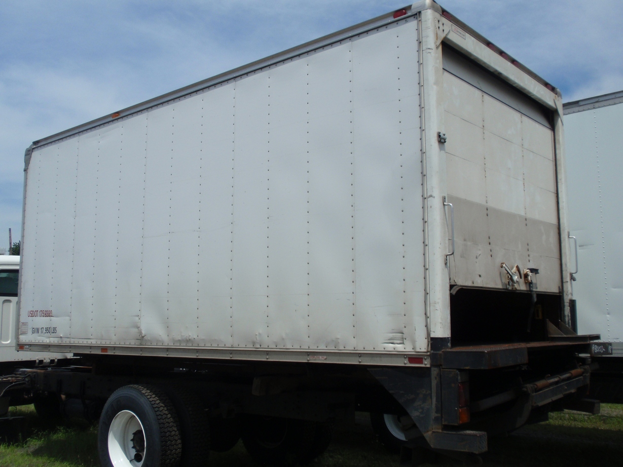 supreme-18-ft-aluminum-body1 - Penn Care, Inc.