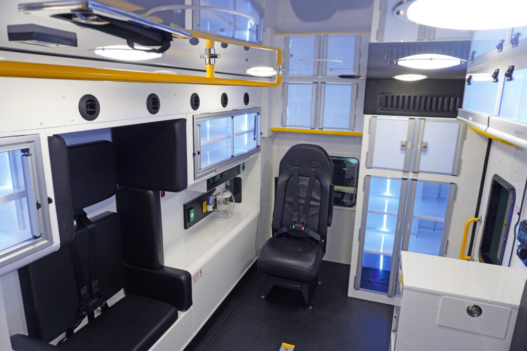 Crestline CCL 150 Type III Ambulance